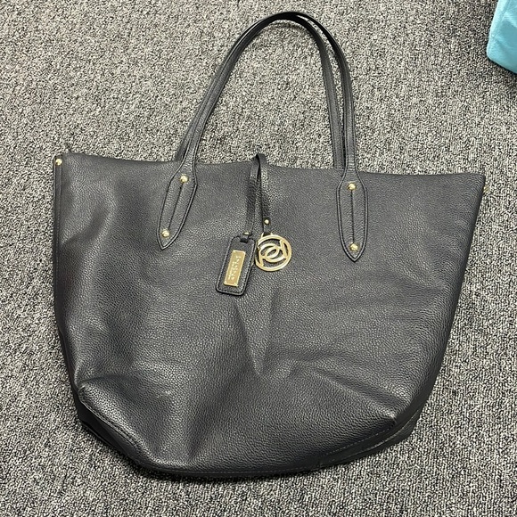 bebe | Bags | Bebe Tote Bag Black With Inside Zipper Pouch | Poshmark